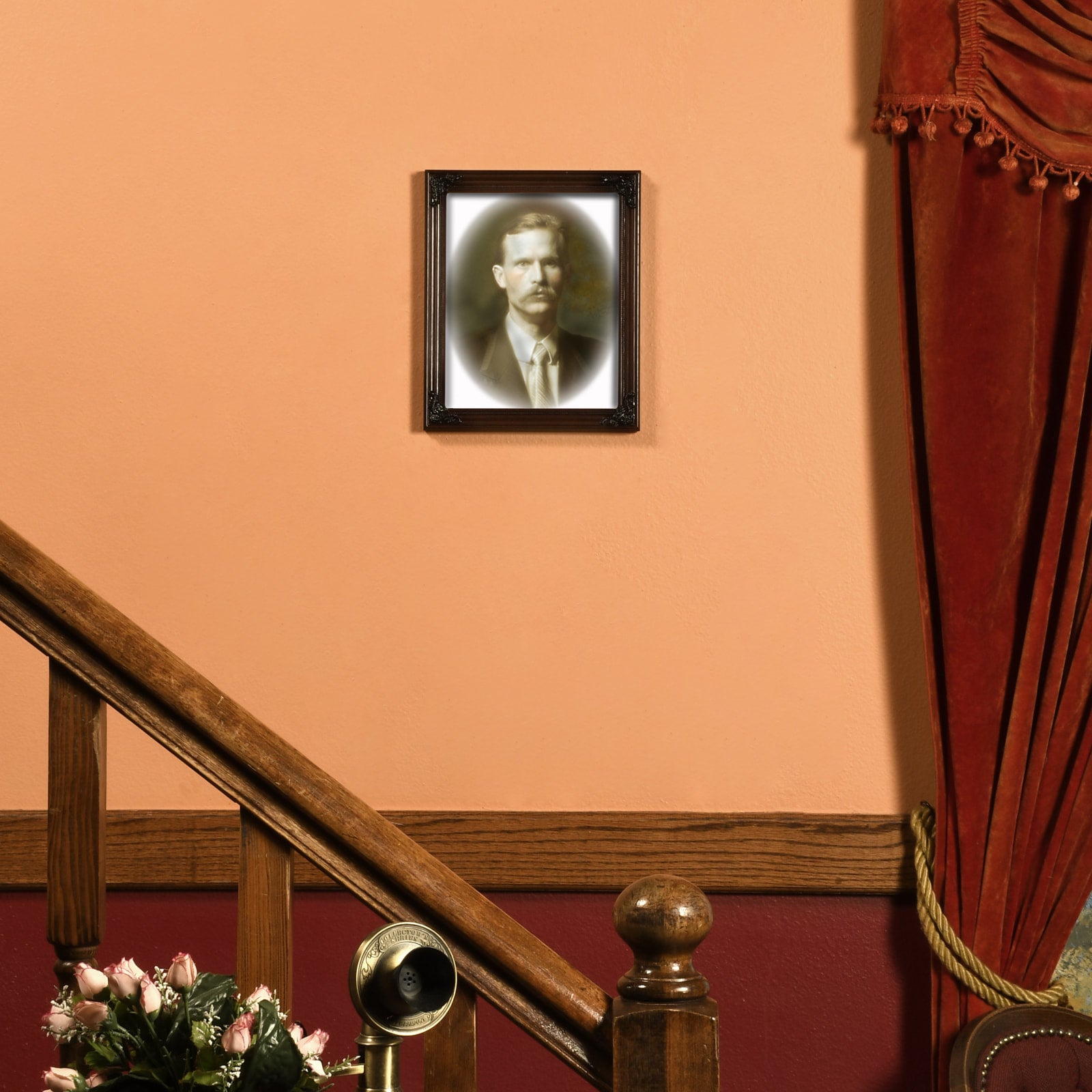 Victorian V6 1" Antique Walnut Square Frame | Woody's Wild West Photography